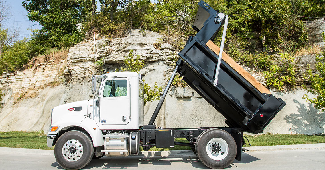 HD10DB Dump Truck - Load King